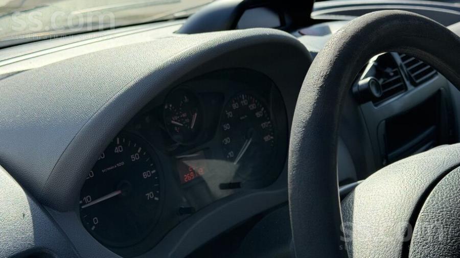 Peugeot Expert 2007 Daugavpils, ar dzinēja tilpumu 2.00 L un nobraukumu 270 tūkst. km par 1800 €, foto 4 vietnē AUTOMOTO.COM.LV