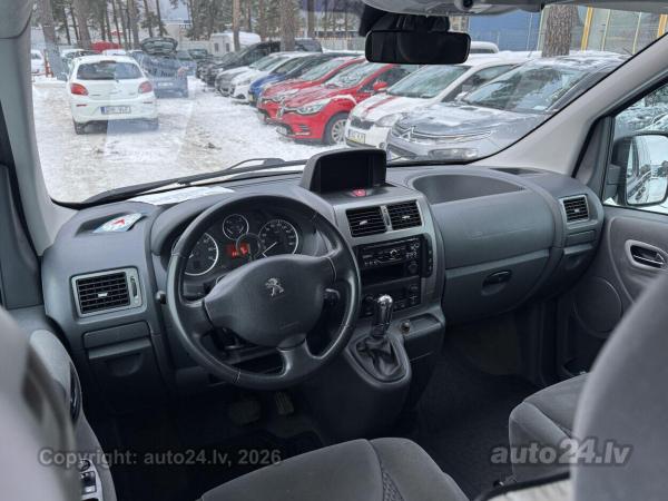 Peugeot Expert 2015 Tallina, ar dzinēja tilpumu 2.00 L un nobraukumu 230 tūkst. km par 9950 €, foto 2 vietnē AUTOMOTO.COM.LV