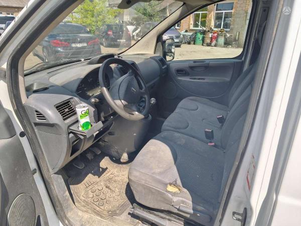Balts Peugeot Expert 2007 Panevēža, ar dzinēja tilpumu 2.00 L un nobraukumu 365 tūkst. km par 650 €, foto 7 vietnē AUTOMOTO.COM.LV