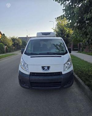 White Peugeot Expert 2008 in Taurage, with an engine capacity of 0.00 L and mileage of 453 thousand km for 3500 €, photo  on AUTOMOTO.COM.LV