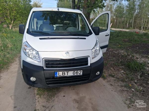Balts Peugeot Expert 2012 Telšiai, ar dzinēja tilpumu 2.00 L un nobraukumu 350 tūkst. km par 2200 €, foto 2 vietnē AUTOMOTO.COM.LV
