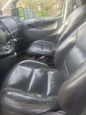 Balts Peugeot Expert 2012 Telšiai, ar dzinēja tilpumu 2.00 L un nobraukumu 350 tūkst. km par 2200 €, foto 8 vietnē AUTOMOTO.COM.LV