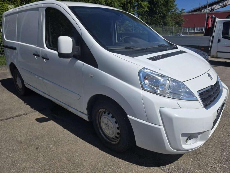 White Peugeot Expert 2014 in Marijampole, with an engine capacity of 0.00 L and mileage of 229 thousand km for 2850 €, photo 3 on AUTOMOTO.COM.LV
