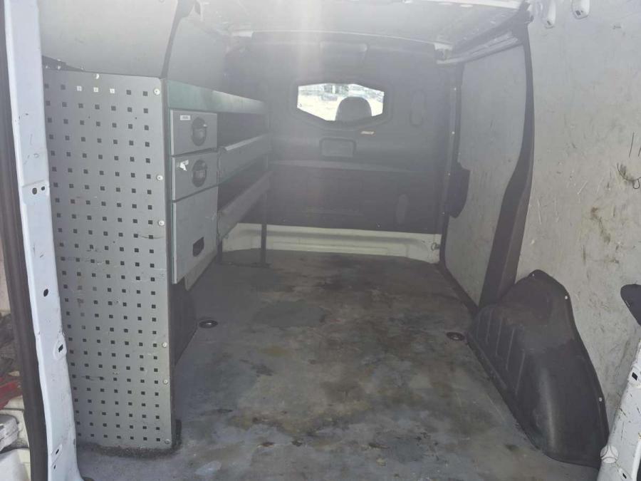 White Peugeot Expert 2014 in Marijampole, with an engine capacity of 0.00 L and mileage of 229 thousand km for 2850 €, photo 10 on AUTOMOTO.COM.LV