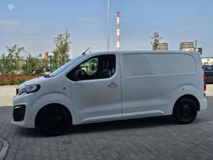 White Peugeot Expert 2016 in Vilnius, with an engine capacity of 0.00 L and mileage of 162 thousand km for 8350 €, photo 12 on AUTOMOTO.COM.LV