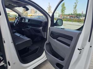 White Peugeot Expert 2016 in Vilnius, with an engine capacity of 0.00 L and mileage of 162 thousand km for 8350 €, photo 18 on AUTOMOTO.COM.LV