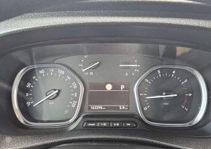 White Peugeot Expert 2016 in Vilnius, with an engine capacity of 0.00 L and mileage of 162 thousand km for 8350 €, photo 38 on AUTOMOTO.COM.LV