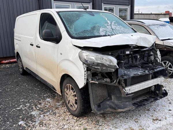 White Peugeot Expert 2019 in Riga, with an engine capacity of 1.56 L and mileage of 196 thousand km for 6060 €, photo 2 on AUTOMOTO.COM.LV