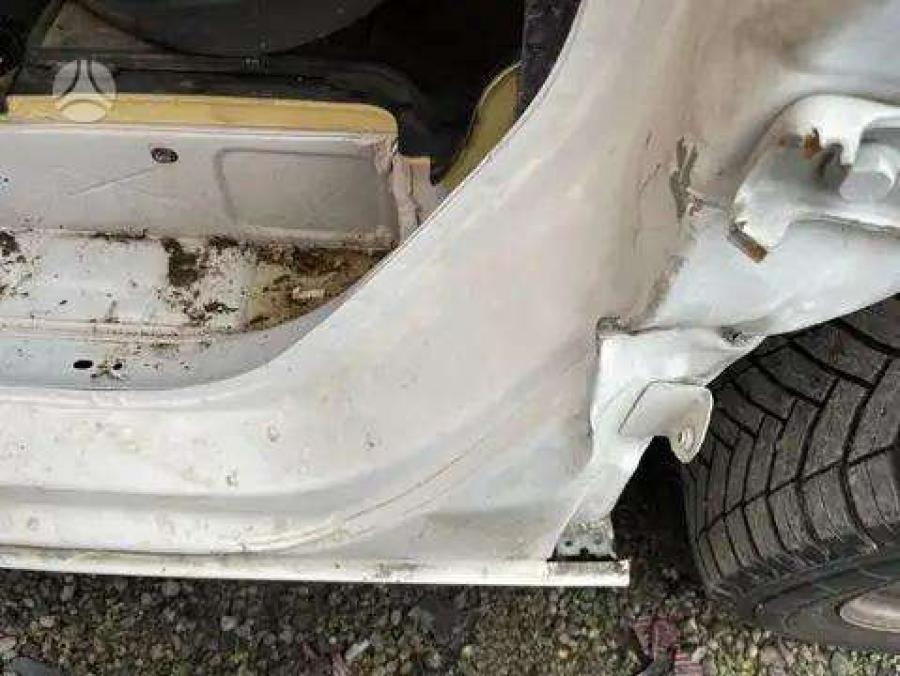 Белый Пежо Эксперт груз.-пасс. 2019 в Таураге, объемом двигателя 2.00 л и пробегом 187 тыс. км за 4700 €, фото 8 на AUTOMOTO.COM.LV