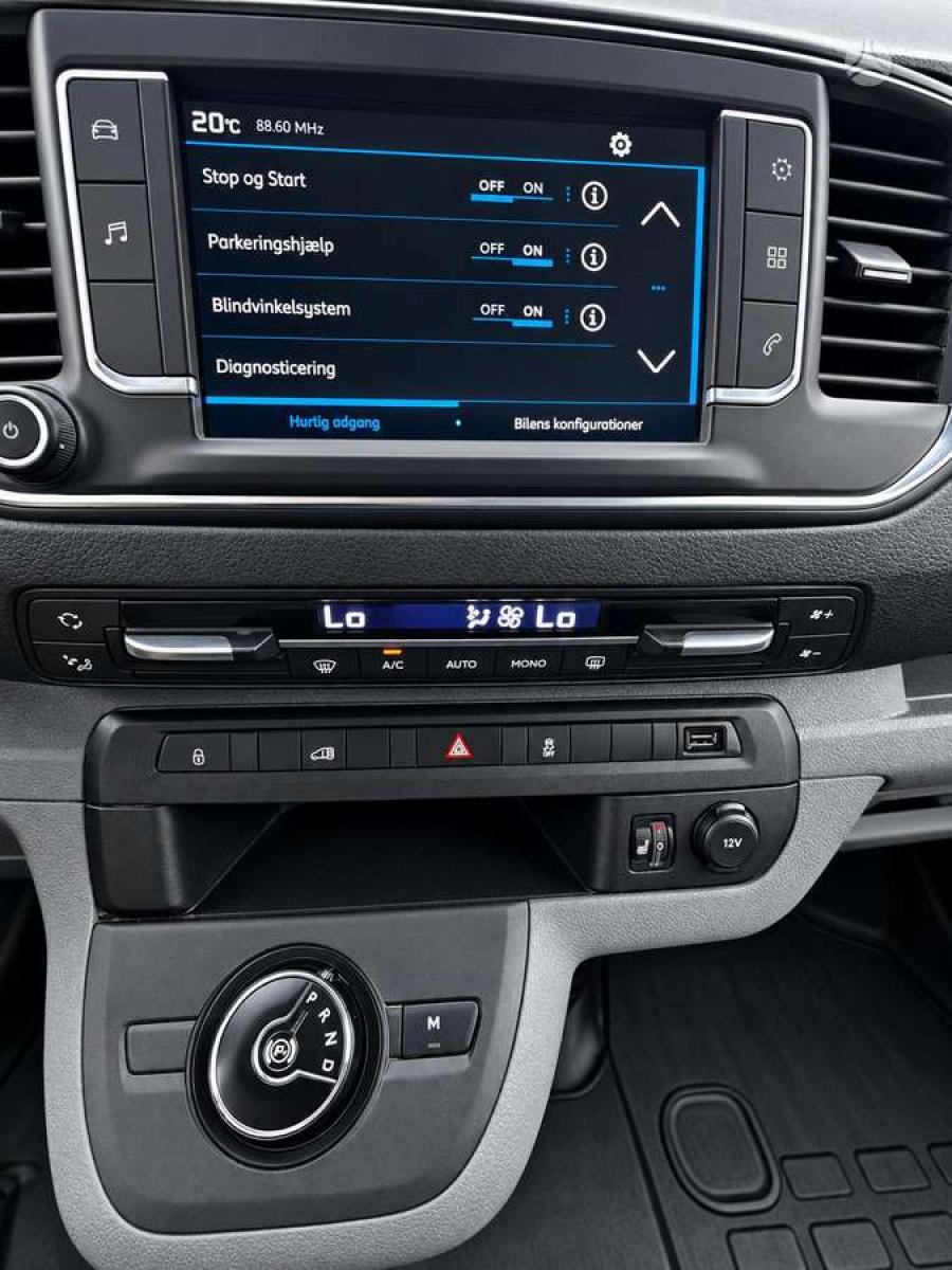 Balts Peugeot Expert 2019 Pakruojis, ar dzinēja tilpumu 2.00 L un nobraukumu 224 tūkst. km par 6400 €, foto 9 vietnē AUTOMOTO.COM.LV