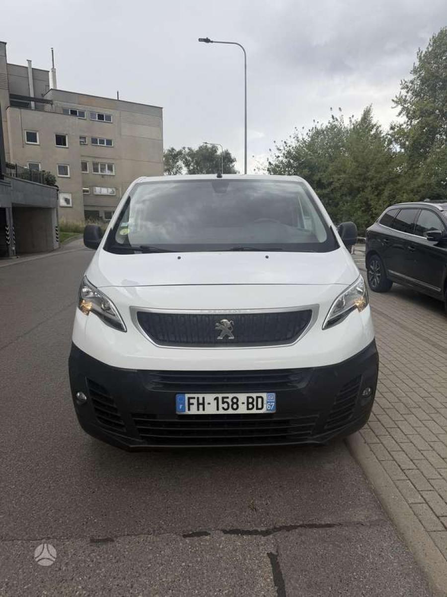 Balts Peugeot Expert 2019 Viļņa, ar dzinēja tilpumu 2.00 L un nobraukumu 179 tūkst. km par 9075 €, foto 4 vietnē AUTOMOTO.COM.LV