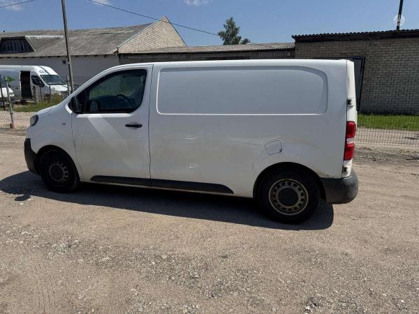 White Peugeot Expert 2020 in Taurage, with an engine capacity of 1.50 L and mileage of 250 thousand km for 3500 €, photo 8 on AUTOMOTO.COM.LV