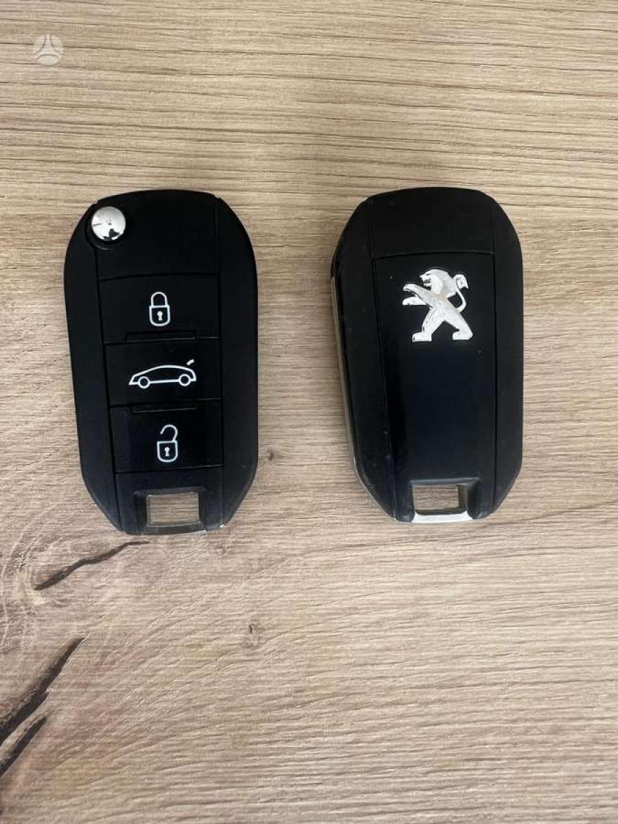 Balts Peugeot Expert 2020 Mažeikiai, ar dzinēja tilpumu 1.50 L un nobraukumu 153 tūkst. km par 8900 €, foto 20 vietnē AUTOMOTO.COM.LV