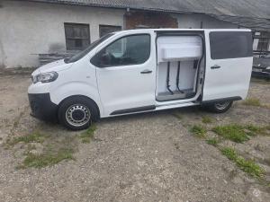 White Peugeot Expert 2021 in Taurage, with an engine capacity of 2.00 L and mileage of 134 thousand km for 9300 €, photo 6 on AUTOMOTO.COM.LV
