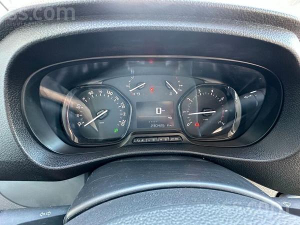 Balts Peugeot Expert 2021 Alūksne, ar dzinēja tilpumu 2.00 L un nobraukumu 230 tūkst. km par 8250 €, foto 2 vietnē AUTOMOTO.COM.LV