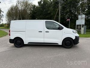 White Peugeot Expert 2022 in Riga, with an engine capacity of 1.50 L and mileage of 170 thousand km for 10900 €, photo 5 on AUTOMOTO.COM.LV