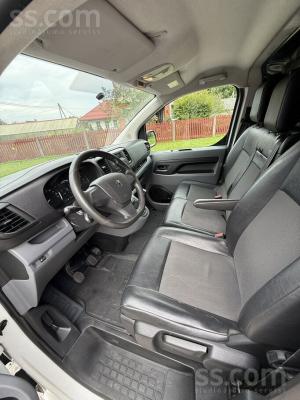 White Peugeot Expert 2022 in Riga, with an engine capacity of 1.50 L and mileage of 170 thousand km for 10900 €, photo 11 on AUTOMOTO.COM.LV