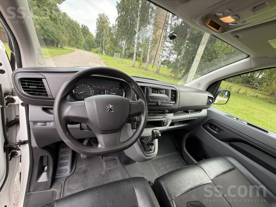White Peugeot Expert 2022 in Riga, with an engine capacity of 1.50 L and mileage of 170 thousand km for 10900 €, photo 12 on AUTOMOTO.COM.LV