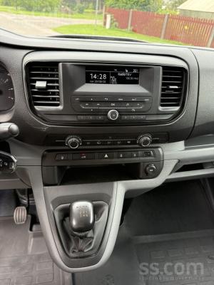 White Peugeot Expert 2022 in Riga, with an engine capacity of 1.50 L and mileage of 170 thousand km for 10900 €, photo 13 on AUTOMOTO.COM.LV