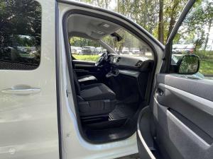 White Peugeot Expert 2023 in Vilnius, with an engine capacity of 2.00 L and mileage of 46 thousand km for 26150 €, photo 9 on AUTOMOTO.COM.LV