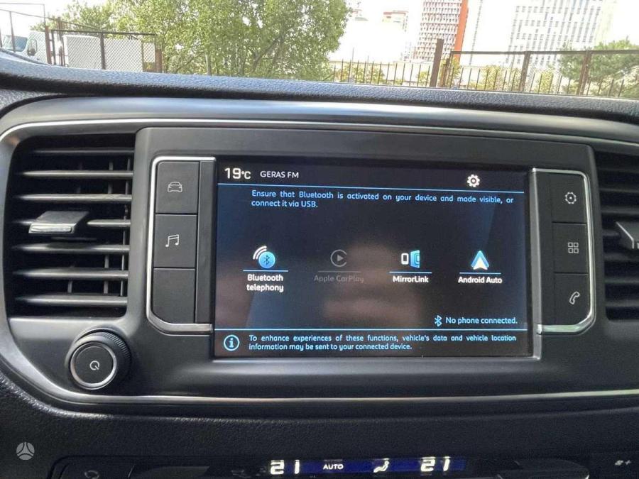 White Peugeot Expert 2023 in Vilnius, with an engine capacity of 2.00 L and mileage of 46 thousand km for 26150 €, photo 16 on AUTOMOTO.COM.LV