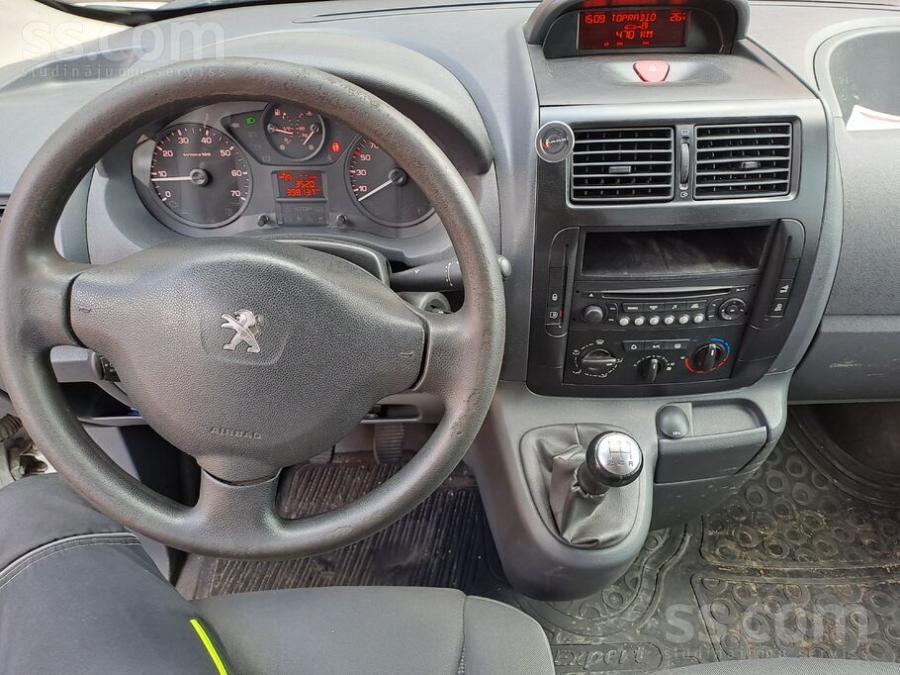 Balts Peugeot Expert 2014 Aizkraukle, ar dzinēja tilpumu 1.60 L un nobraukumu 398 tūkst. km par 3650 €, foto 8 vietnē AUTOMOTO.COM.LV