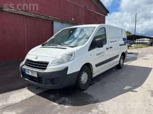 Balts Peugeot Expert 2015 Rīga, ar dzinēja tilpumu 2.00 L un nobraukumu 236 tūkst. km par 3500 €, foto 5 vietnē AUTOMOTO.COM.LV