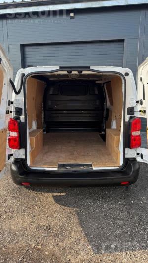 Balts Peugeot Expert 2016 Aizkraukle, ar dzinēja tilpumu 1.60 L un nobraukumu 180 tūkst. km par 9380 €, foto 15 vietnē AUTOMOTO.COM.LV