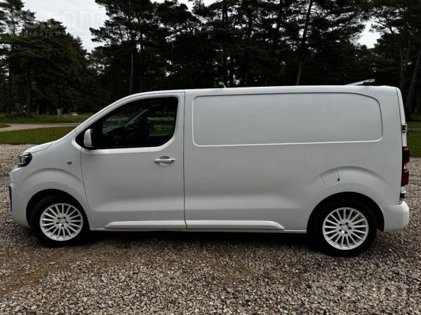 White Peugeot Expert 2017 in Ventspils, with an engine capacity of 1.60 L and mileage of 172 thousand km for 9000 €, photo 4 on AUTOMOTO.COM.LV