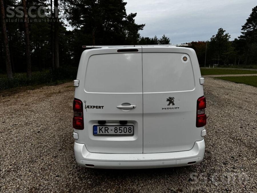 Balts Peugeot Expert 2017 Ventspils, ar dzinēja tilpumu 1.60 L un nobraukumu 172 tūkst. km par 9000 €, foto 6 vietnē AUTOMOTO.COM.LV