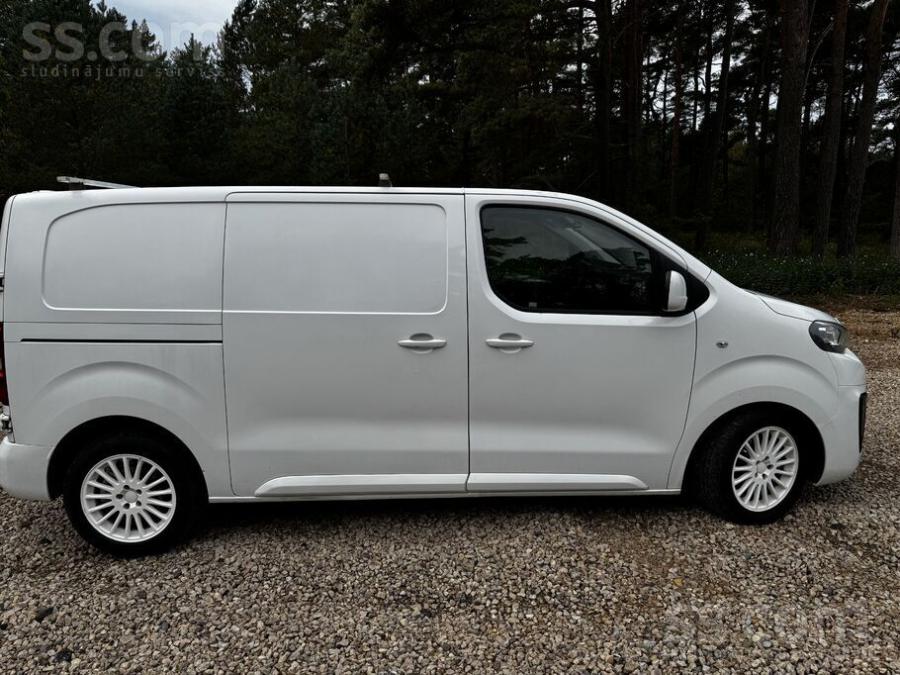 Balts Peugeot Expert 2017 Ventspils, ar dzinēja tilpumu 1.60 L un nobraukumu 172 tūkst. km par 9000 €, foto 8 vietnē AUTOMOTO.COM.LV
