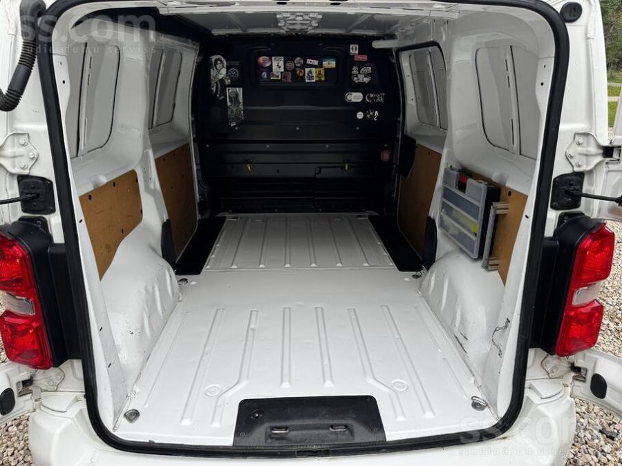 Balts Peugeot Expert 2017 Ventspils, ar dzinēja tilpumu 1.60 L un nobraukumu 172 tūkst. km par 9000 €, foto 11 vietnē AUTOMOTO.COM.LV