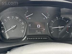 Balts Peugeot Expert 2017 Ventspils, ar dzinēja tilpumu 1.60 L un nobraukumu 172 tūkst. km par 9000 €, foto 12 vietnē AUTOMOTO.COM.LV