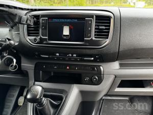 Balts Peugeot Expert 2017 Ventspils, ar dzinēja tilpumu 1.60 L un nobraukumu 172 tūkst. km par 9000 €, foto 13 vietnē AUTOMOTO.COM.LV