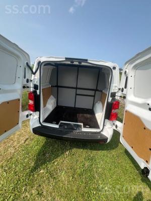 Balts Peugeot Expert 2018 Limbaži, ar dzinēja tilpumu 2.00 L un nobraukumu 185 tūkst. km par 11300 €, foto 5 vietnē AUTOMOTO.COM.LV