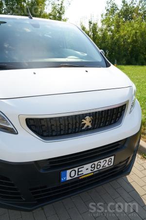 Белый Пежо Эксперт груз.-пасс. 2019 в Рига, объемом двигателя 1.60 л и пробегом 214 тыс. км за 10900 €, фото 14 на AUTOMOTO.COM.LV