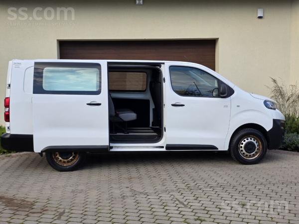 White Peugeot Expert 2019 in Riga, with an engine capacity of 2.00 L and mileage of 143 thousand km for 17250 €, photo 7 on AUTOMOTO.COM.LV