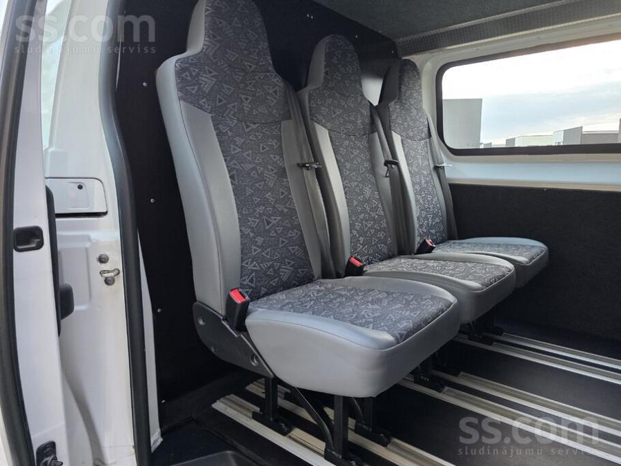 Balts Peugeot Expert 2019 Rīga, ar dzinēja tilpumu 2.00 L un nobraukumu 143 tūkst. km par 17250 €, foto 16 vietnē AUTOMOTO.COM.LV