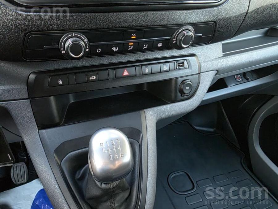 Balts Peugeot Expert 2019 Rīga, ar dzinēja tilpumu 2.00 L un nobraukumu 143 tūkst. km par 17250 €, foto 22 vietnē AUTOMOTO.COM.LV