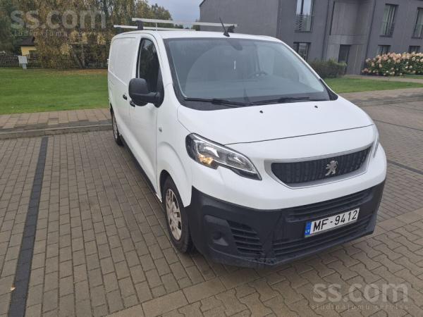 White Peugeot Expert 2019 in Riga, with an engine capacity of 1.50 L and mileage of 166 thousand km for 8500 €, photo 4 on AUTOMOTO.COM.LV