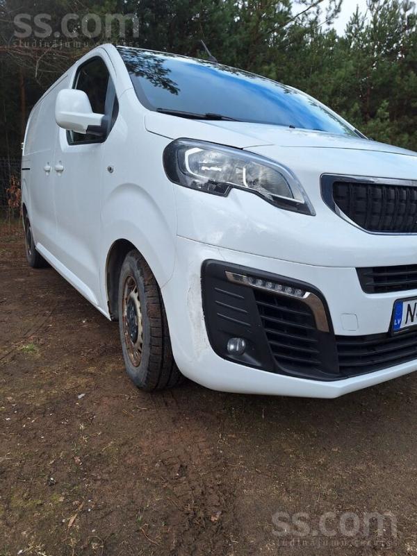White Peugeot Expert 2020 in Daugavpils, with an engine capacity of 1.60 L and mileage of 154 thousand km for 11000 €, photo 3 on AUTOMOTO.COM.LV