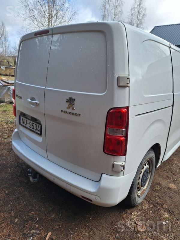 White Peugeot Expert 2020 in Daugavpils, with an engine capacity of 1.60 L and mileage of 154 thousand km for 11000 €, photo 6 on AUTOMOTO.COM.LV