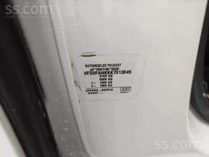 Balts Peugeot Expert 2020 Rīga, ar dzinēja tilpumu 2.00 L un nobraukumu 159 tūkst. km par 9500 €, foto 16 vietnē AUTOMOTO.COM.LV