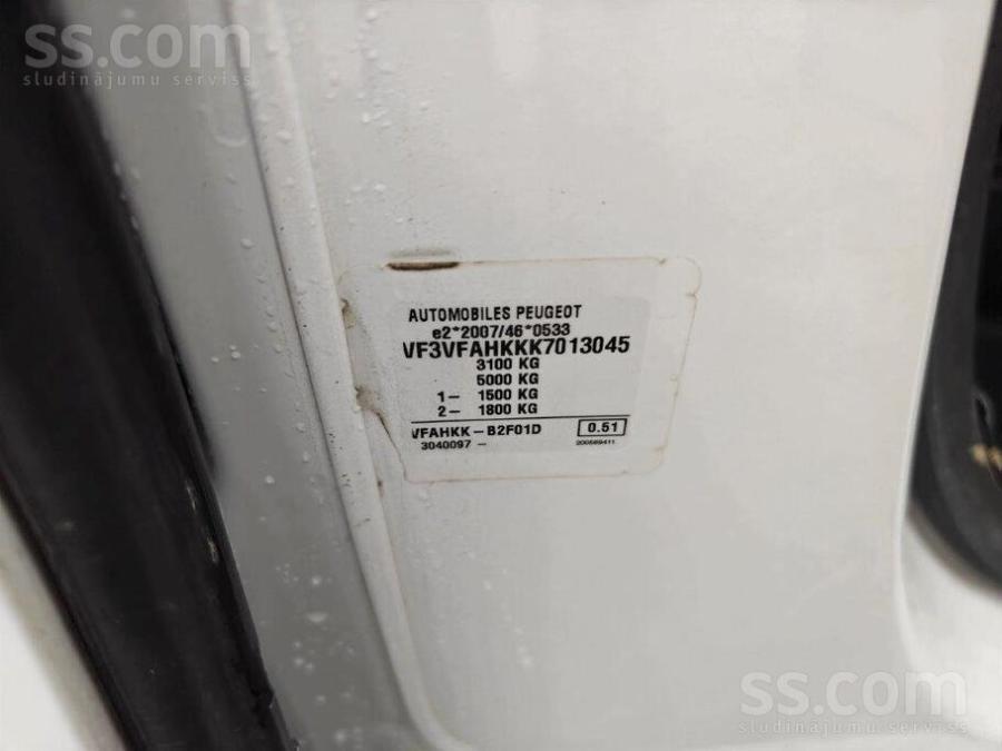 Balts Peugeot Expert 2020 Rīga, ar dzinēja tilpumu 2.00 L un nobraukumu 159 tūkst. km par 9500 €, foto 16 vietnē AUTOMOTO.COM.LV