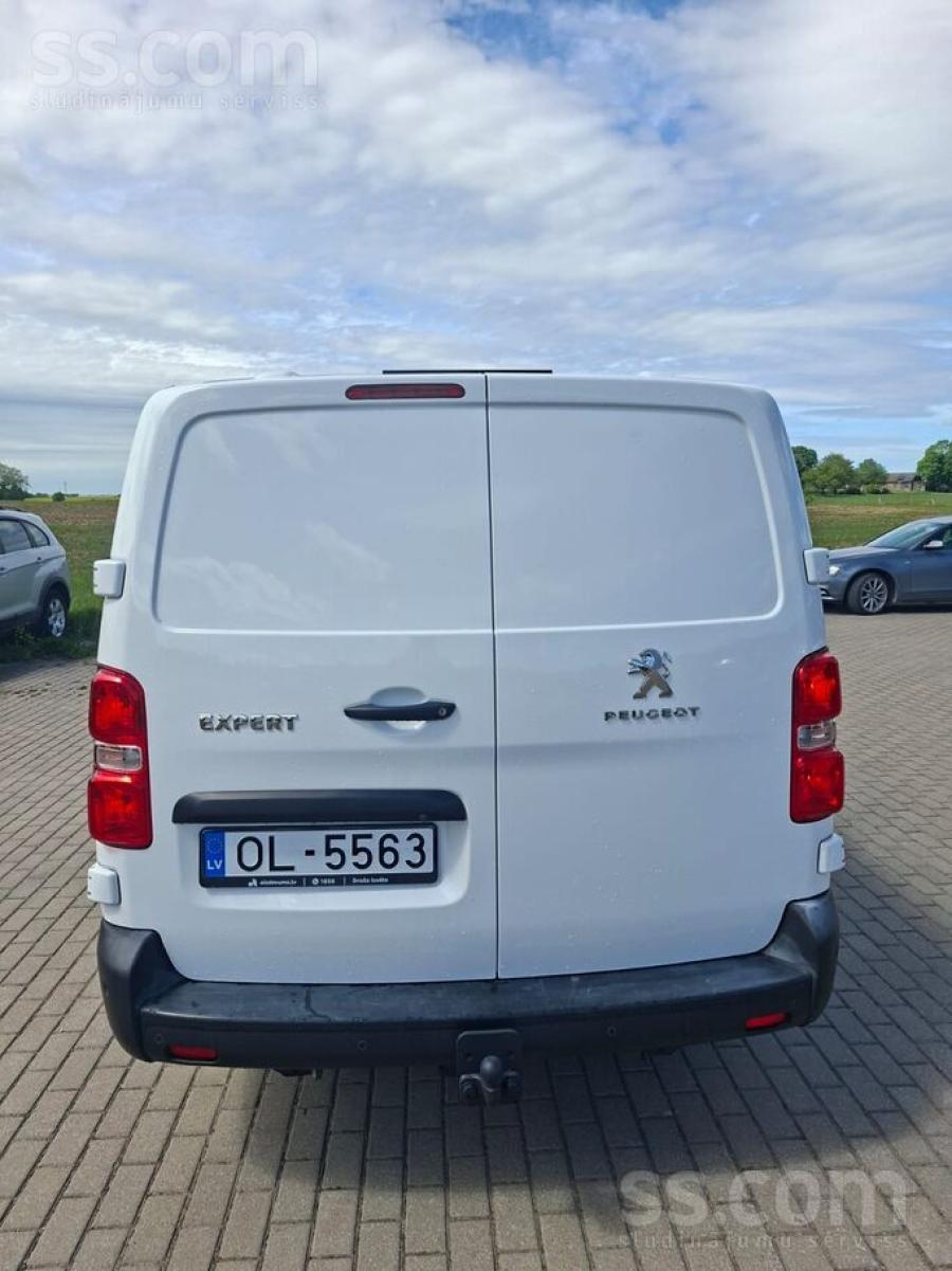 Balts Peugeot Expert 2021 Talsi, ar dzinēja tilpumu 2.00 L un nobraukumu 197 tūkst. km par 16770 €, foto 4 vietnē AUTOMOTO.COM.LV