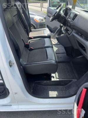White Peugeot Expert 2021 in Riga, with an engine capacity of 2.00 L and mileage of 174 thousand km for 9500 €, photo 12 on AUTOMOTO.COM.LV