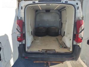 Balts Peugeot Expert 2007 Rīga, ar dzinēja tilpumu 1.60 L un nobraukumu 229 tūkst. km par 2000 €, foto 7 vietnē AUTOMOTO.COM.LV