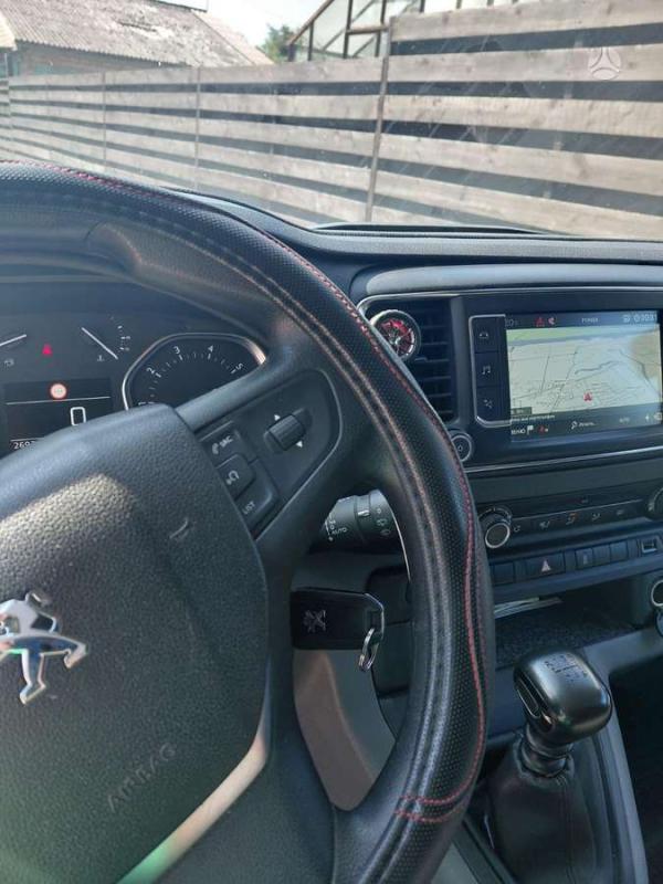 Peugeot Expert 2017 KlaipÄda vietnÄ Balts Peugeot Expert 2017 KlaipÄda, ar dzinÄja tilpumu 2.00 L un nobraukumu 269 tÅ«kst. km par 9300 ā¬, foto 11 vietnÄ AUTOMOTO.COM.LV