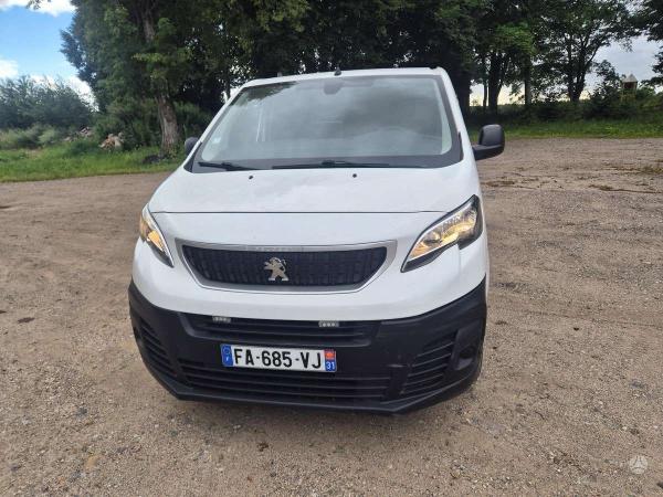 White Peugeot Expert 2018 in Silale, with an engine capacity of 2.00 L and mileage of 310 thousand km for 5799 €, photo 3 on AUTOMOTO.COM.LV