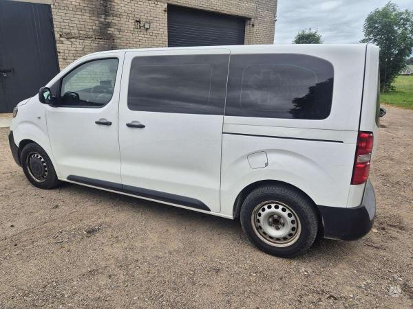 White Peugeot Expert 2018 in Silale, with an engine capacity of 2.00 L and mileage of 310 thousand km for 5799 €, photo 8 on AUTOMOTO.COM.LV
